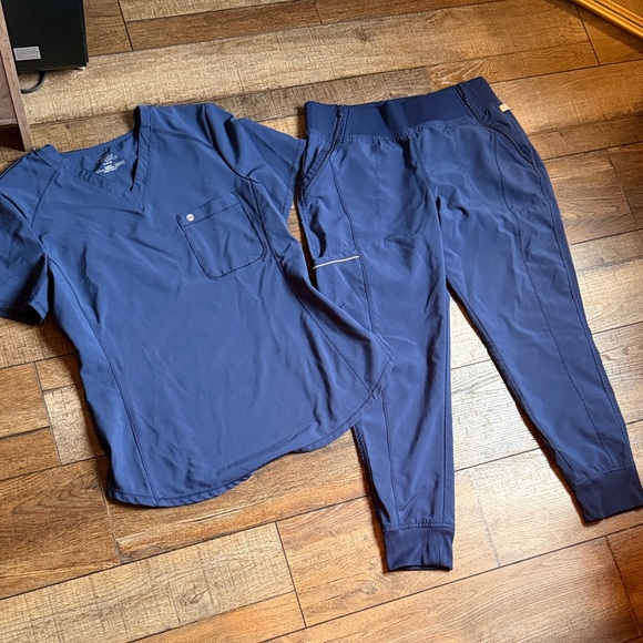 Cherokee Infinity | Tops | Cherokee Infinity Navy Blue Scrub Set | Poshmark